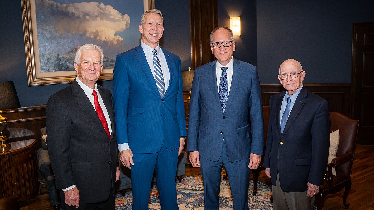 LCU: Dinner Honors Dr. Steven Lemley, LCU’s Fourth President
